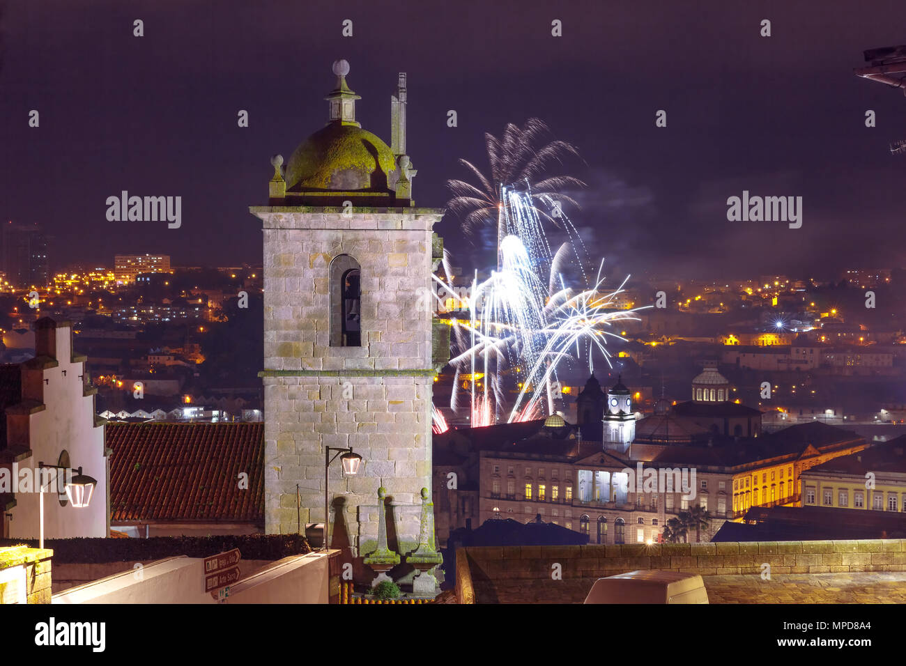 Porto night river hi-res stock photography and images - Alamy