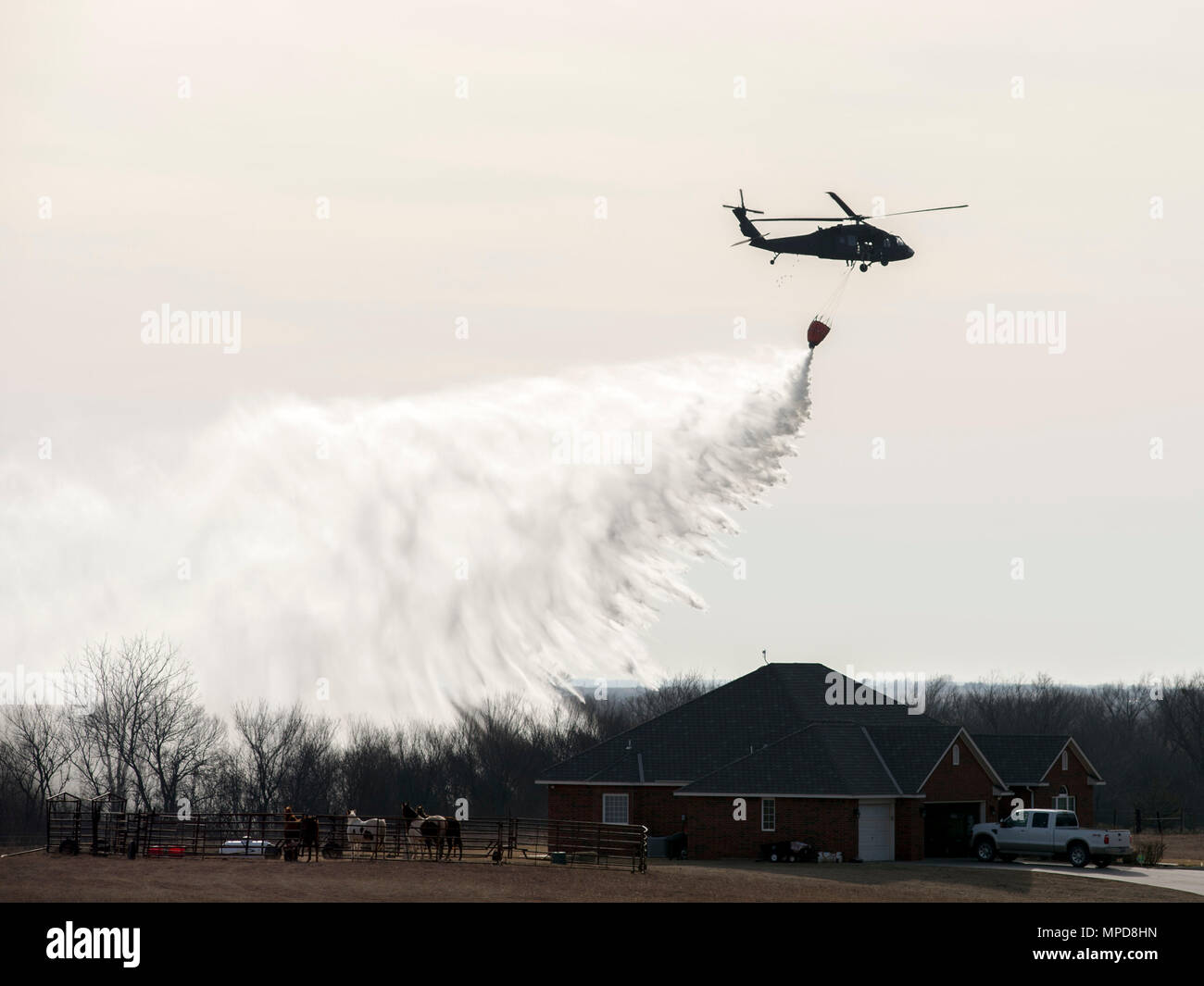 Flying firefighters crew hi-res stock photography and images - Alamy