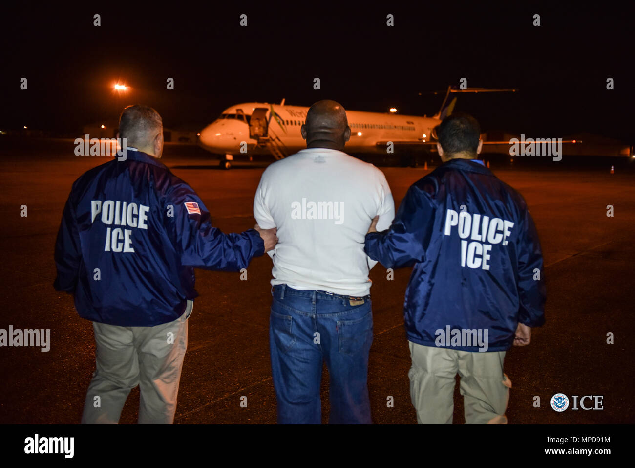 Enforcement removal operations hi-res stock photography and images - Alamy