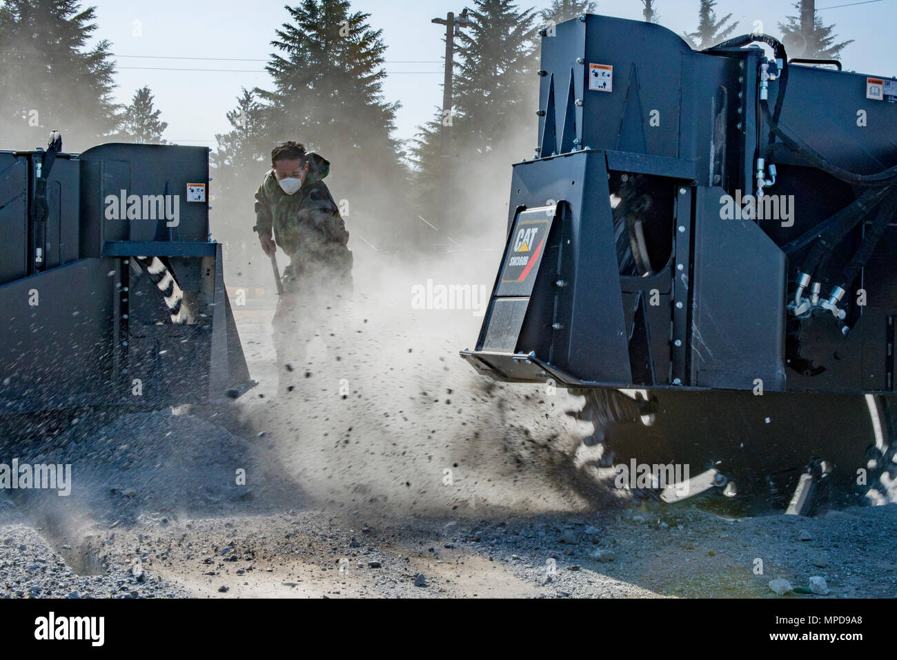 Rapid airfield damage repair hi-res stock photography and images - Alamy