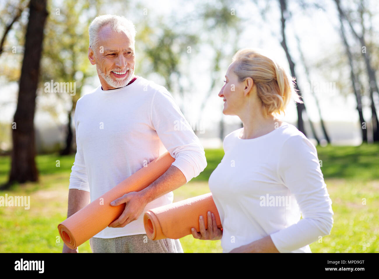 Healthy couple hi-res stock photography and images - Alamy
