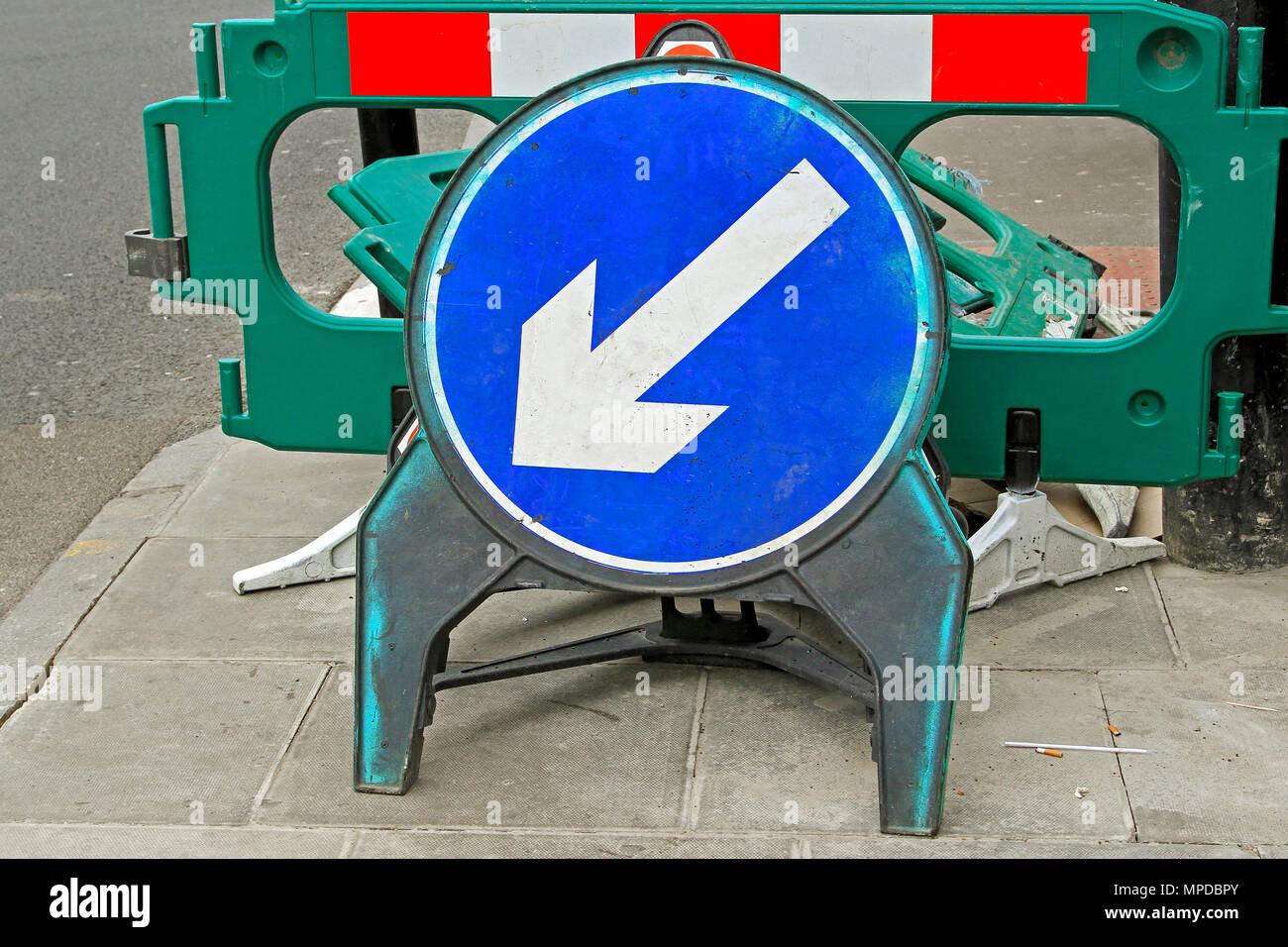 Direction Arrow Street Sign Signaling Traffic Diversion Stock Photo - Alamy