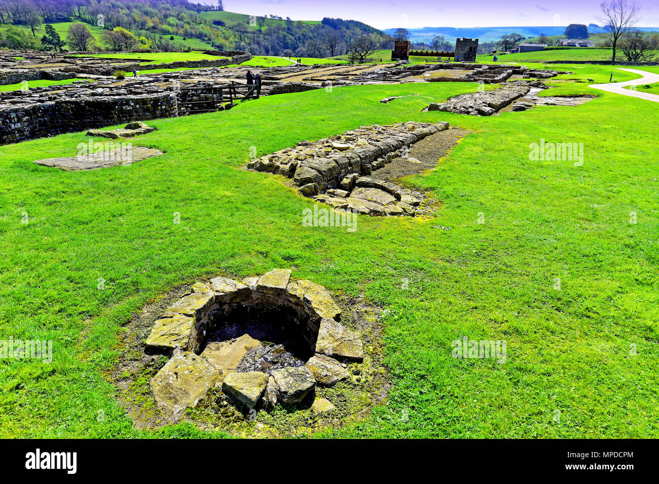 Vindolanda Roman Fort and Museum Northumberland well and living area ...