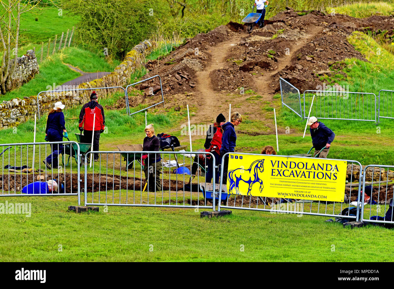 Vindolanda Roman Fort and Museum Northumberland Archaeology assisant ...
