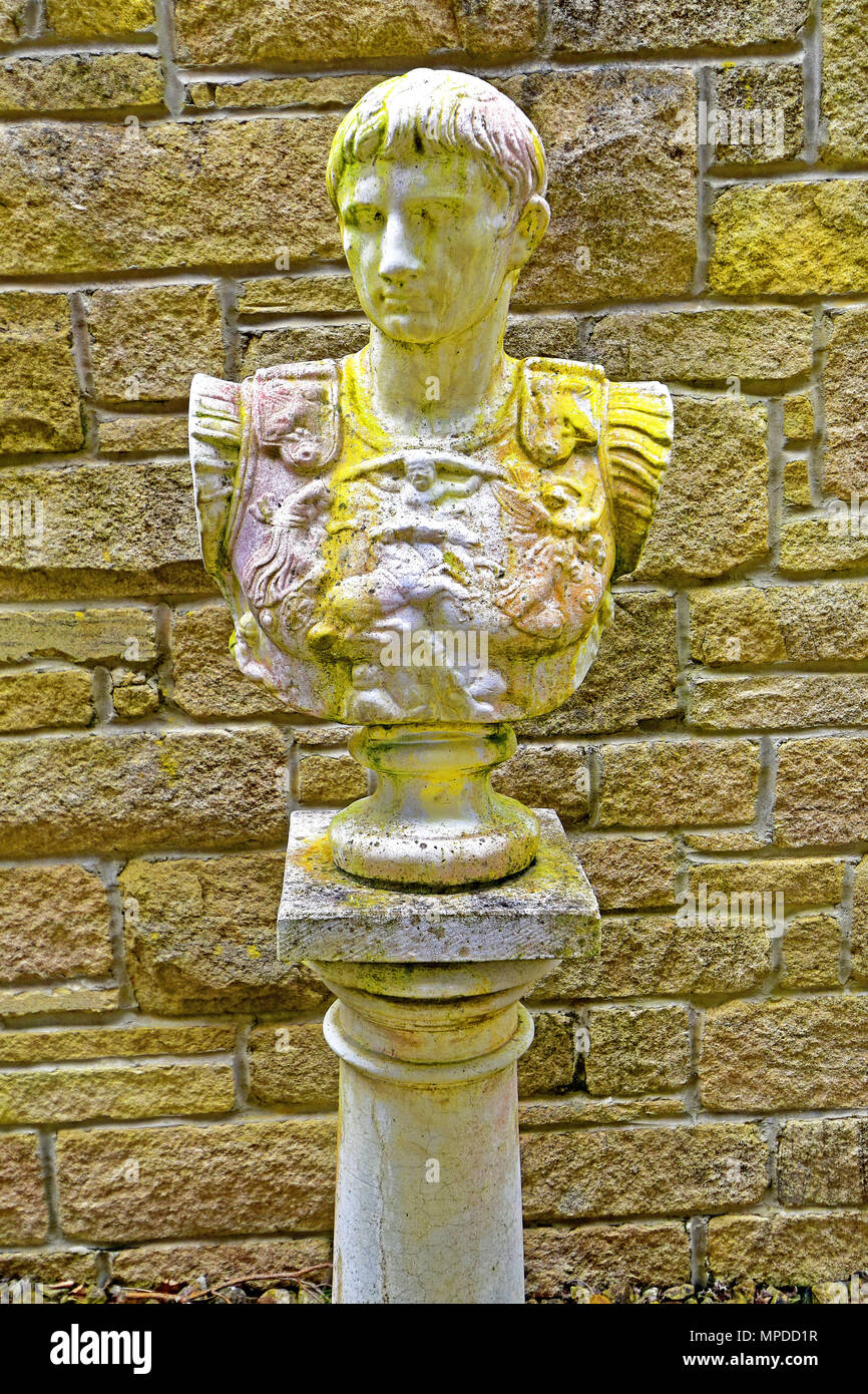 Vindolanda Roman Fort and Museum Northumberland Roman soldier bust on ...