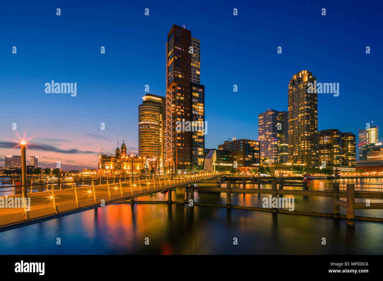 Downtown rotterdam hi-res stock photography and images - Alamy