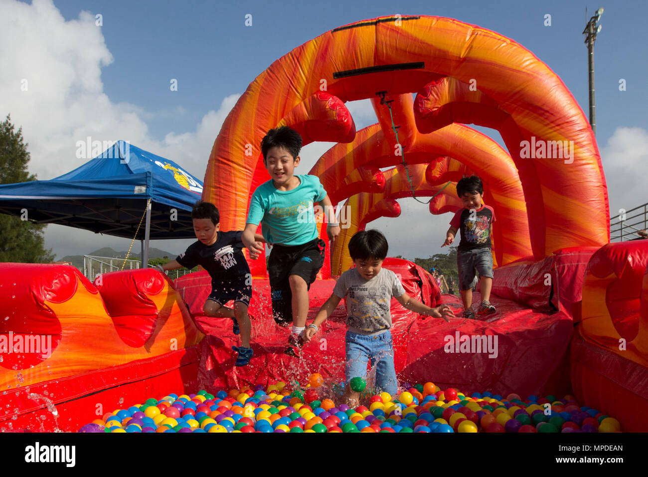 World Famous Camp Hansen Mud Run High Resolution Stock Photography and ...
