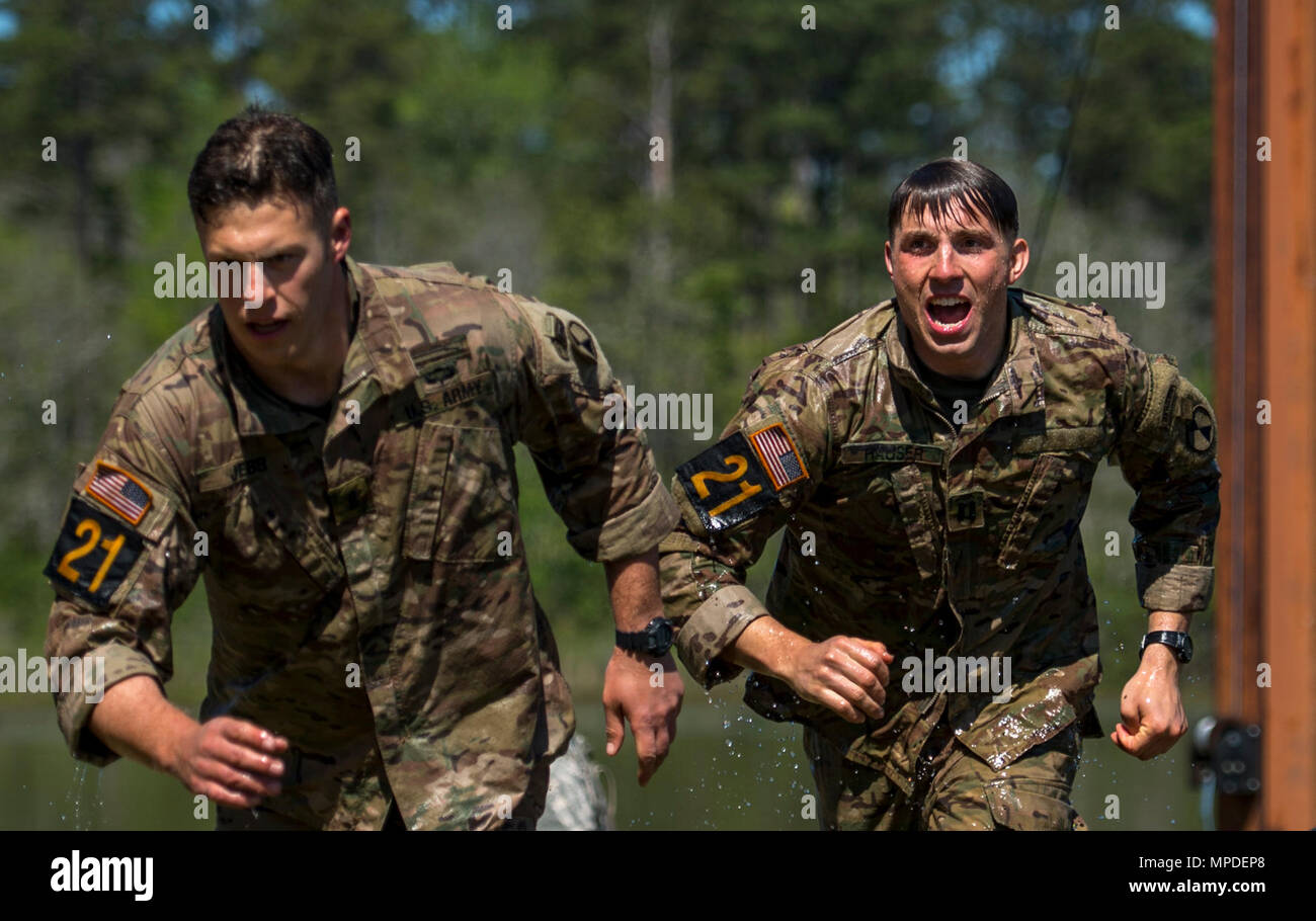 U s army 1st lt benjamin hi-res stock photography and images - Alamy