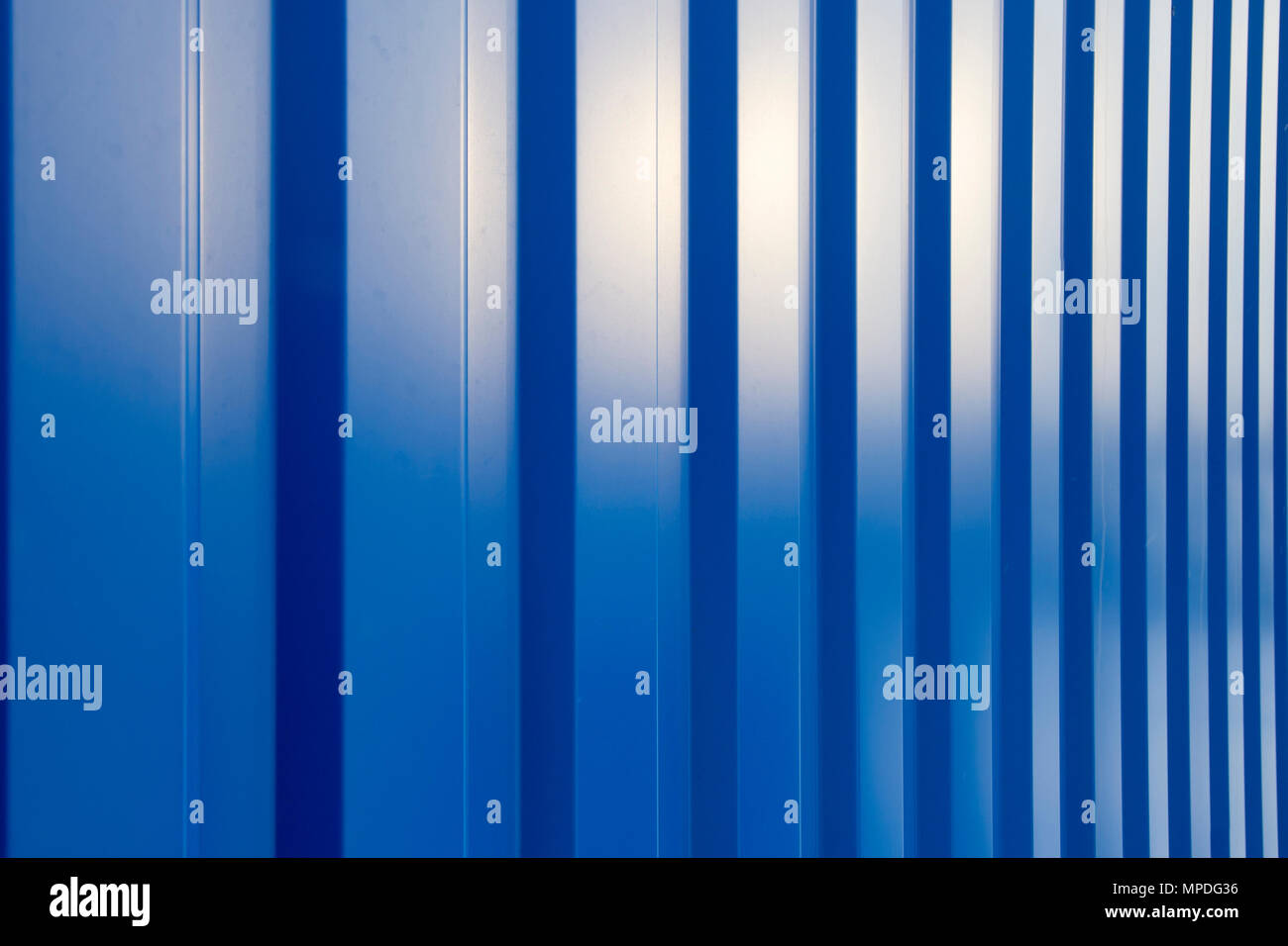 Fluted metal texture hi-res stock photography and images - Alamy