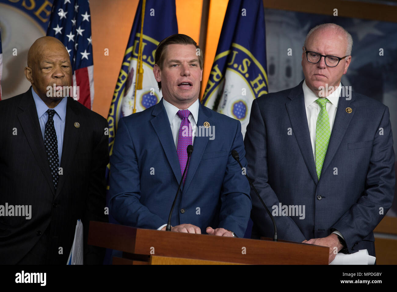 Eric swalwell hi-res stock photography and images - Alamy