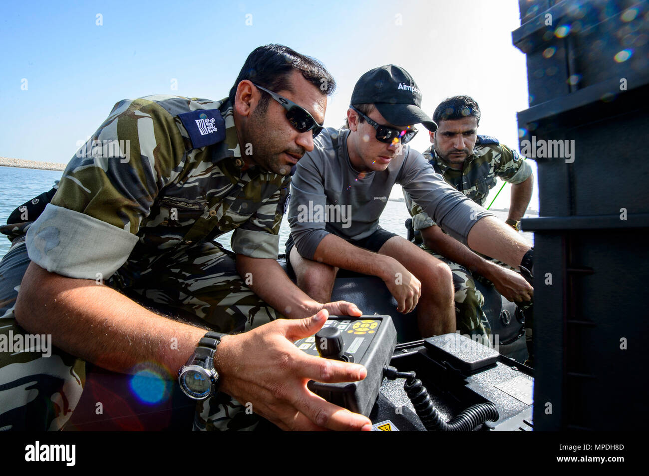170220-N-RZ218-0170 U.S. Navy Sailors, assigned to Commander Task Group ...