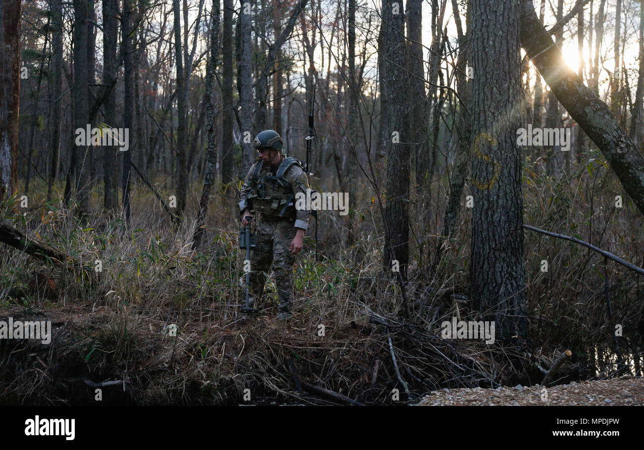 U.S. Army Staff Sgt. Eric Fitzgerald, assigned to 767th Ordnance Company (EOD), 192nd Ordnance ...