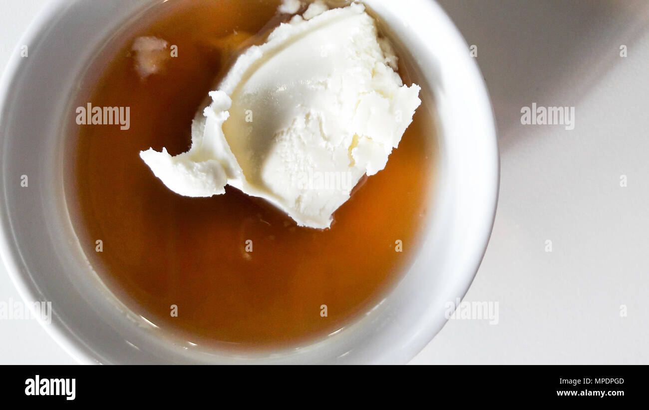 Turkish bal kaymak hi-res stock photography and images - Alamy