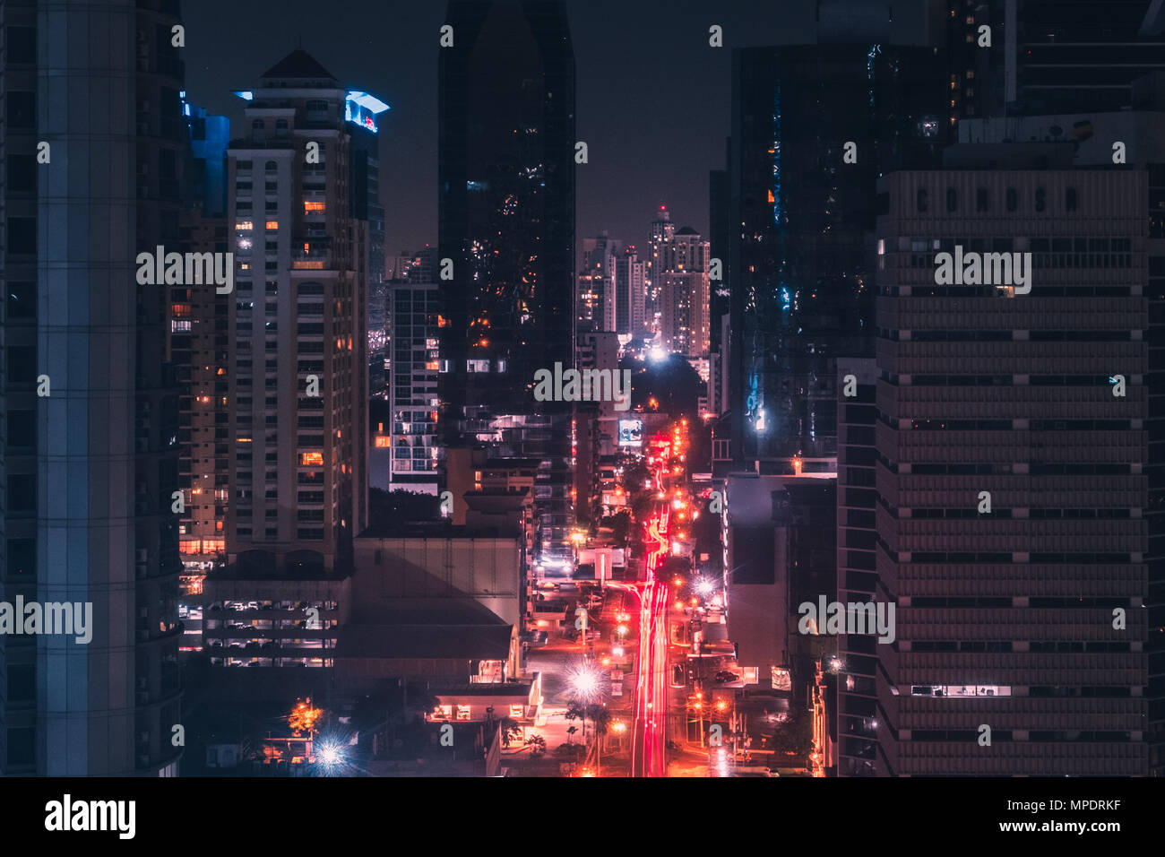 Modern street lights hi-res stock photography and images - Alamy