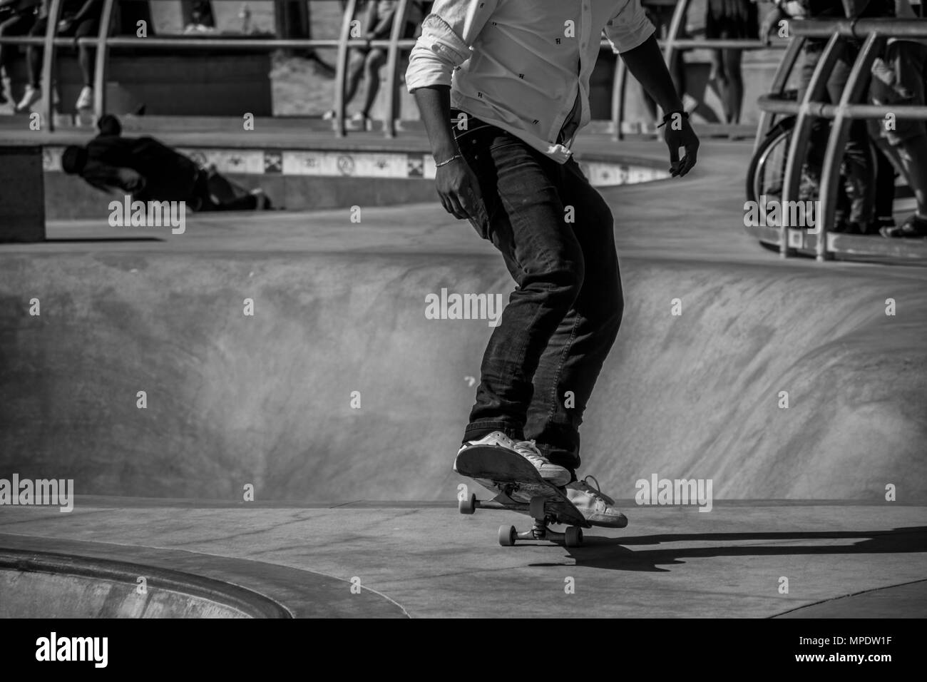 Random people in black and white hi-res stock photography and images ...