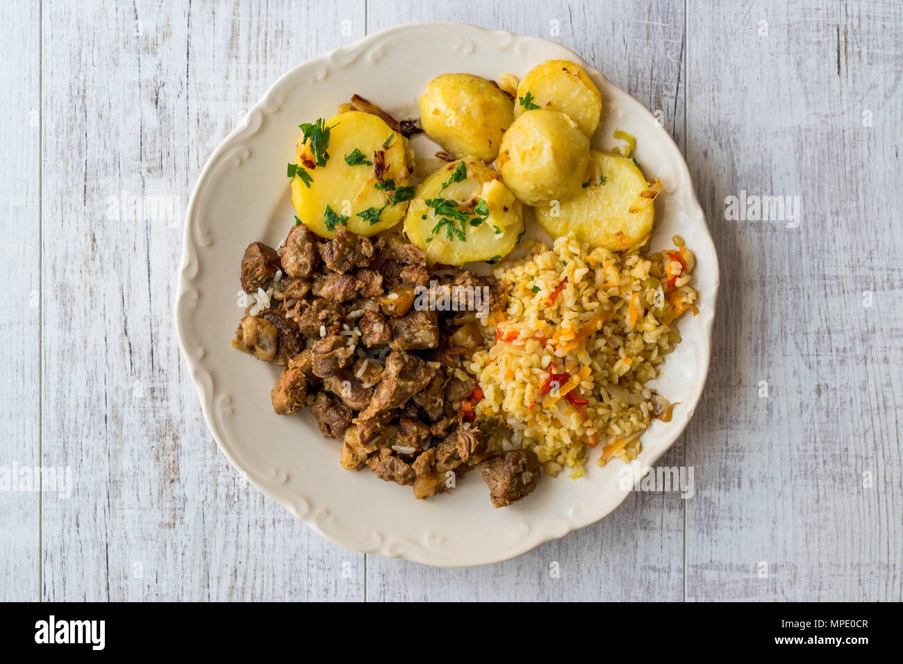 Saudi arabian cuisine hi-res stock photography and images - Alamy