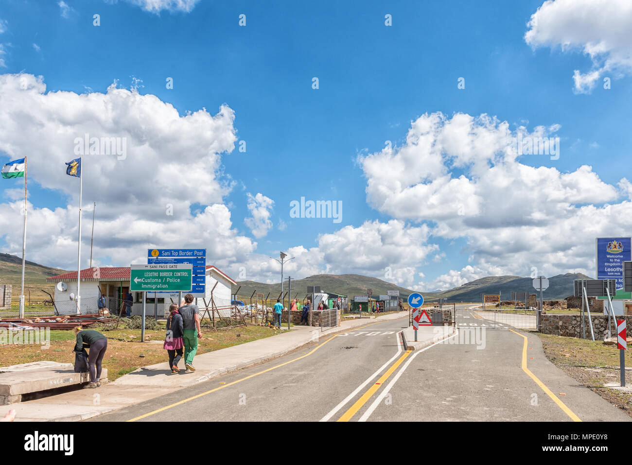 Lesotho border hi-res stock photography and images - Alamy