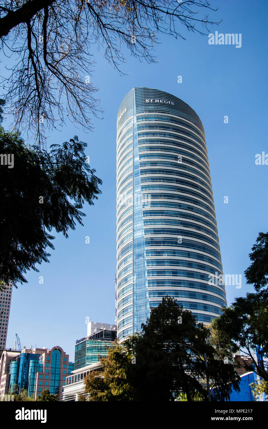 St regis hotel hi-res stock photography and images - Alamy