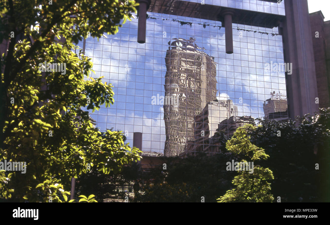 Building, Paulista Avenue, Sao Paulo, Brazil. 1995 Stock Photo - Alamy