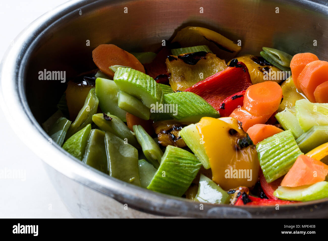 Stir fried Vegetables in Pan. Organic Food Stock Photo - Alamy