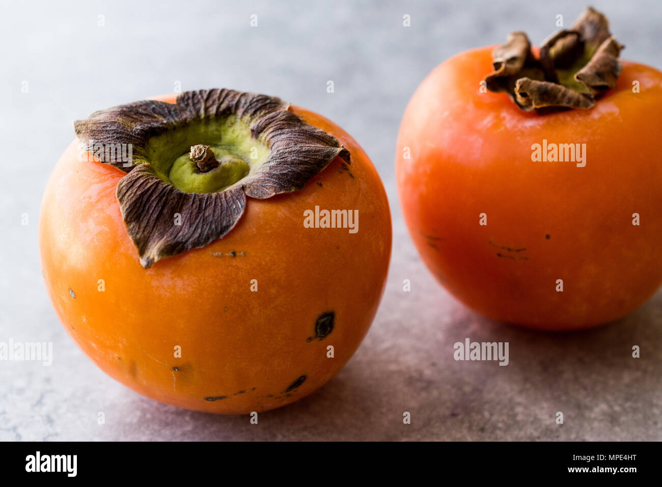 Fresh Ripe Persimmon Fruits Ready to Eat. Organic Food Stock Photo - Alamy