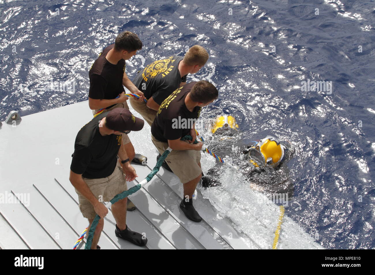 Bunker dive exercise hi-res stock photography and images - Alamy