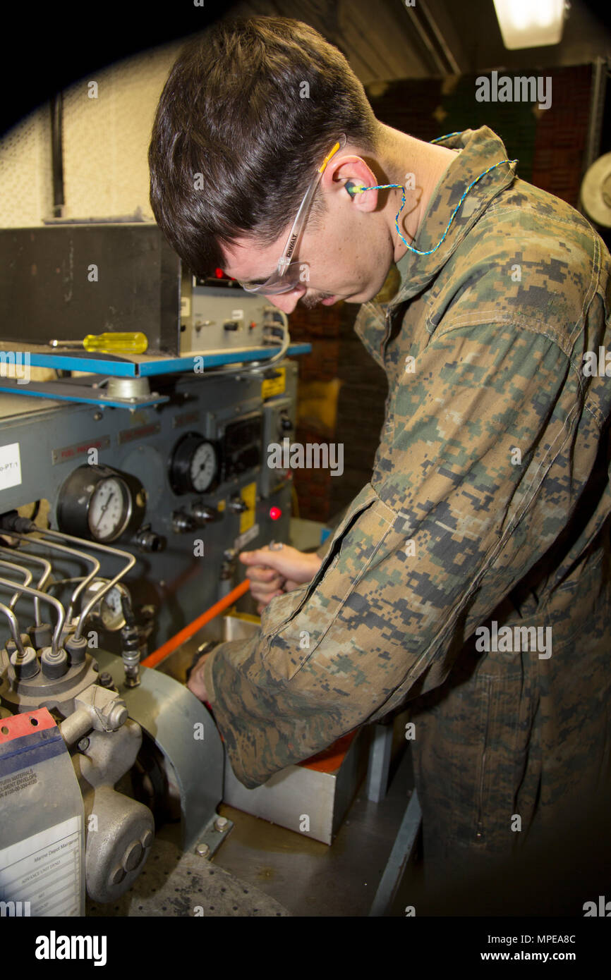 Tank retriever hi-res stock photography and images - Alamy