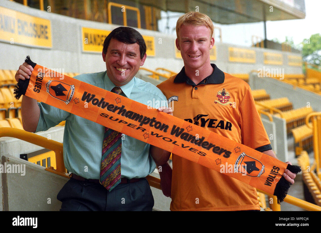 Neil Emblen with Graham Taylor after signing for Wolves 12/7/1994 Stock ...