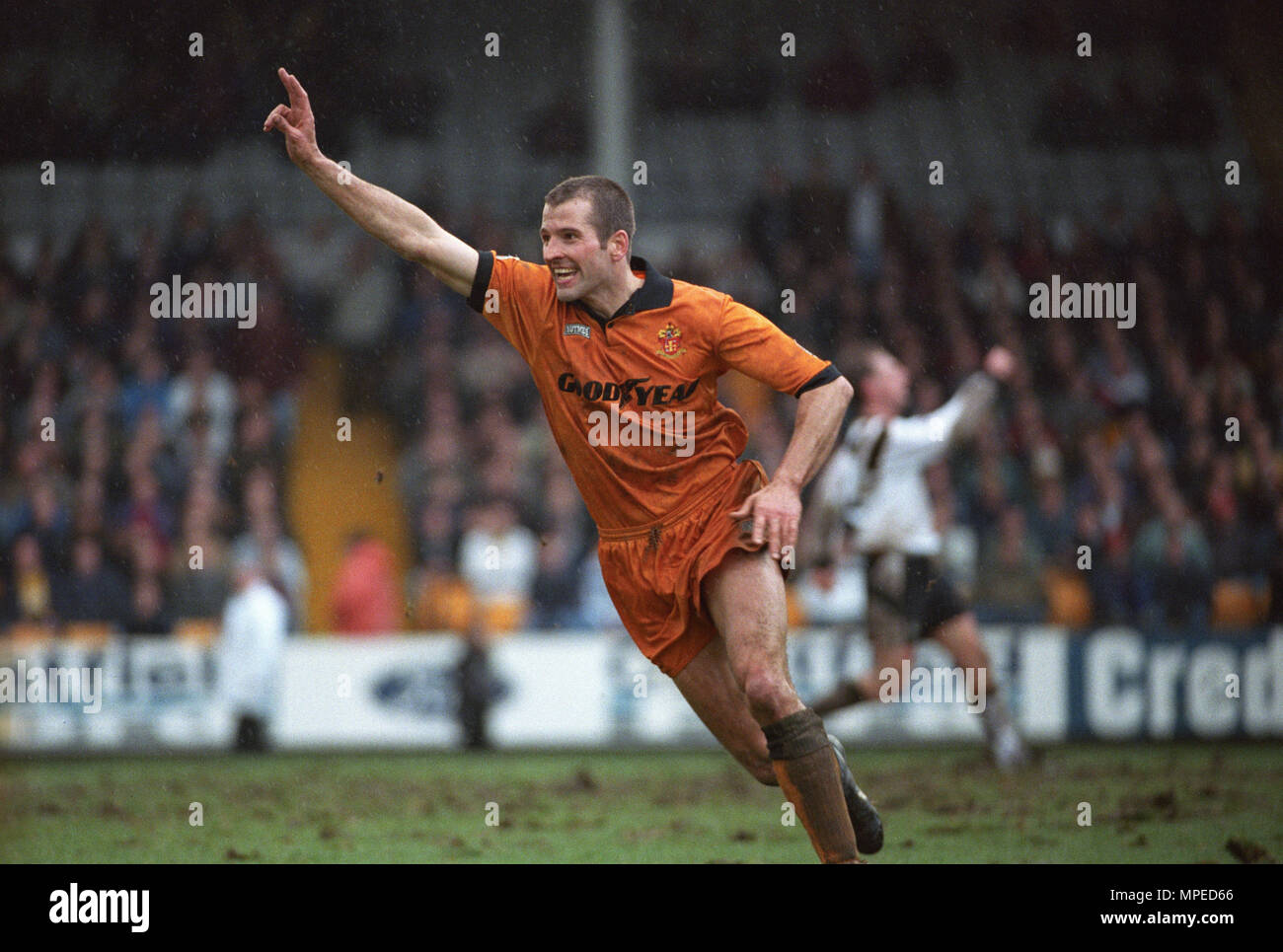 Footballer steve bull celebrating goal hi-res stock photography and ...