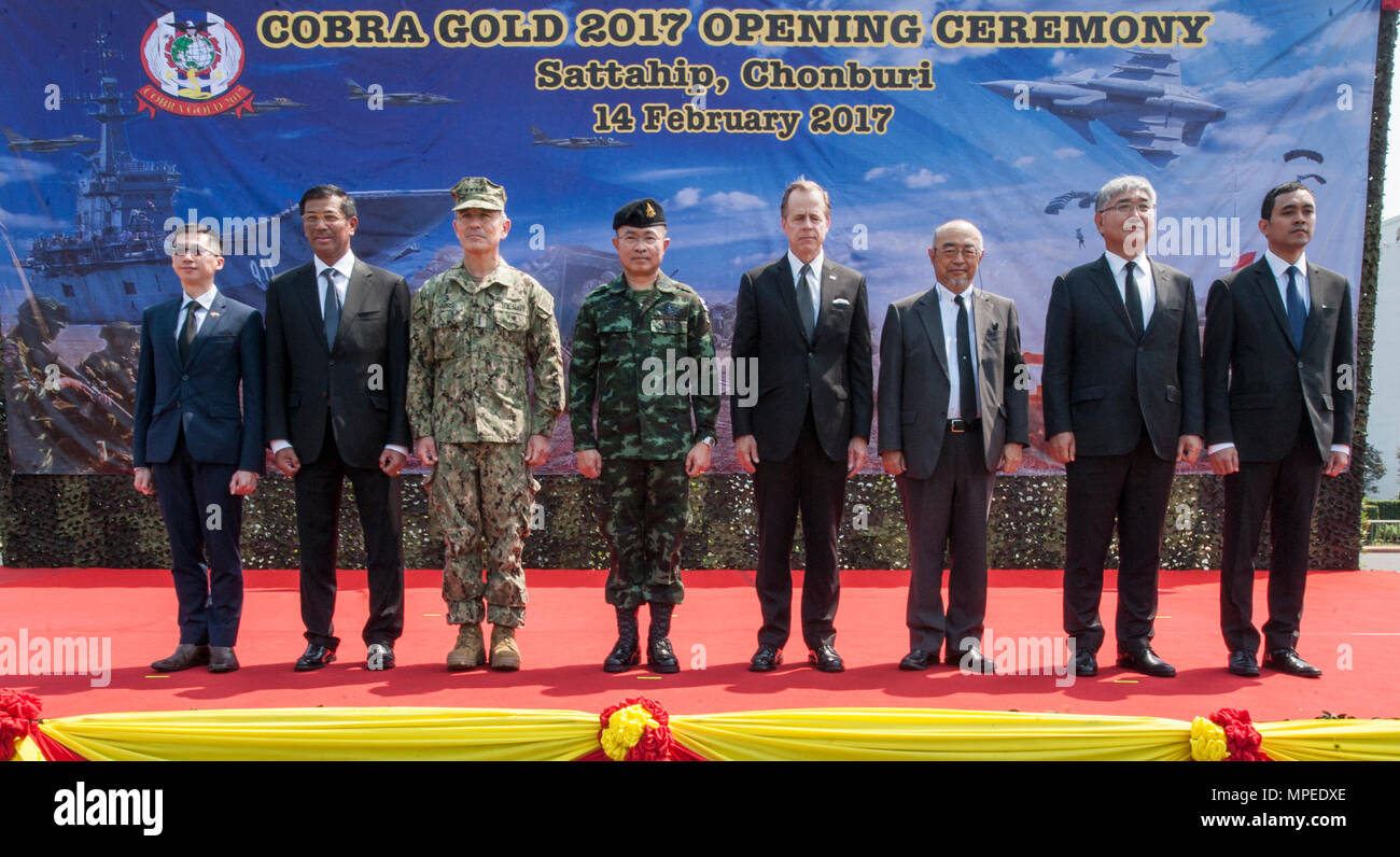 Commander in chief of the royal thai navy hi-res stock photography and ...