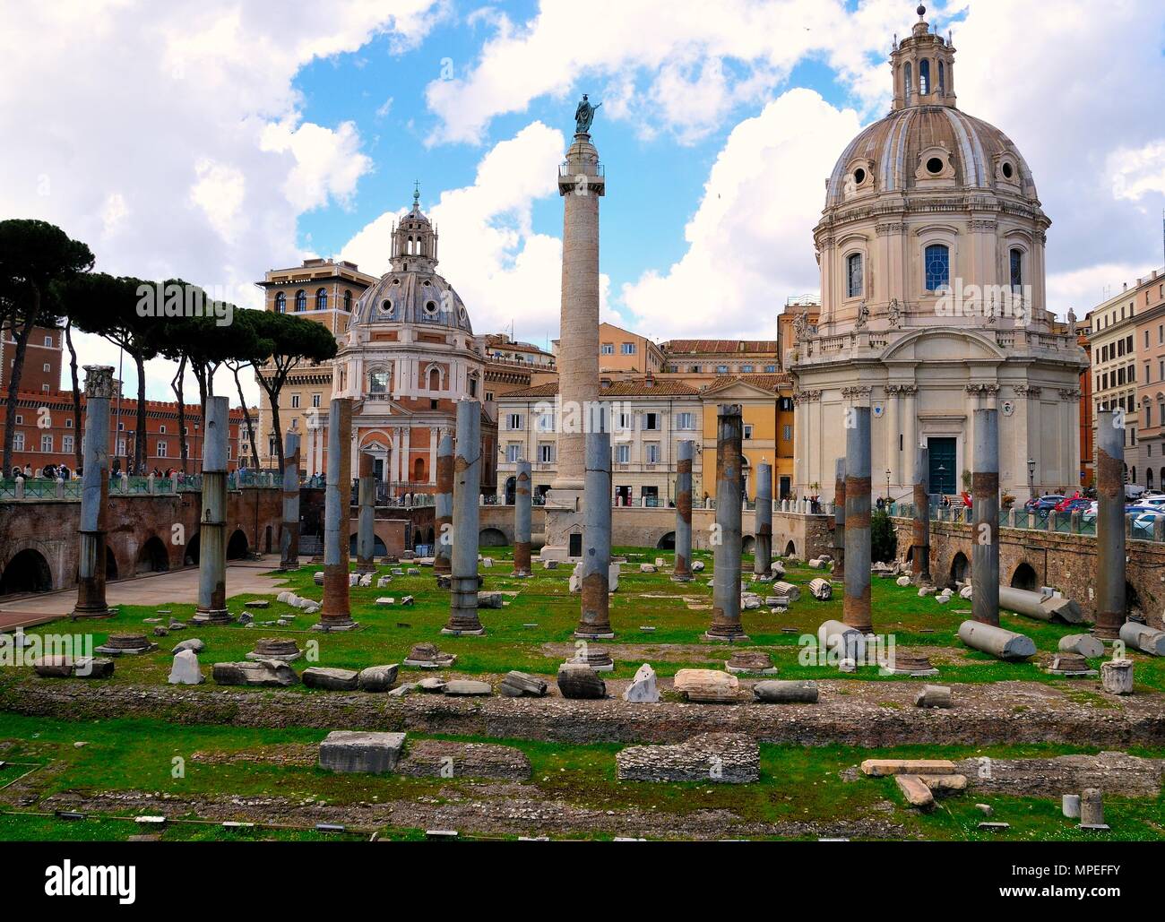 Historical architecture rome hi-res stock photography and images - Alamy
