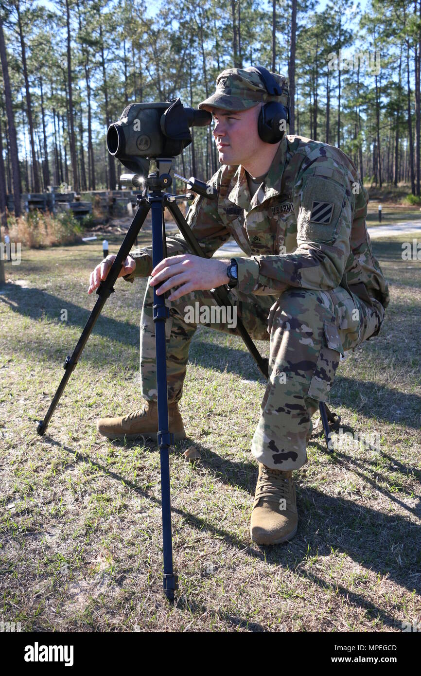Scout sniper section hi-res stock photography and images - Alamy