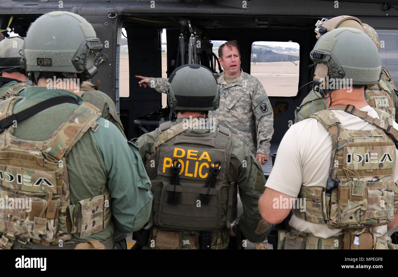 Dea aviation hi-res stock photography and images - Alamy