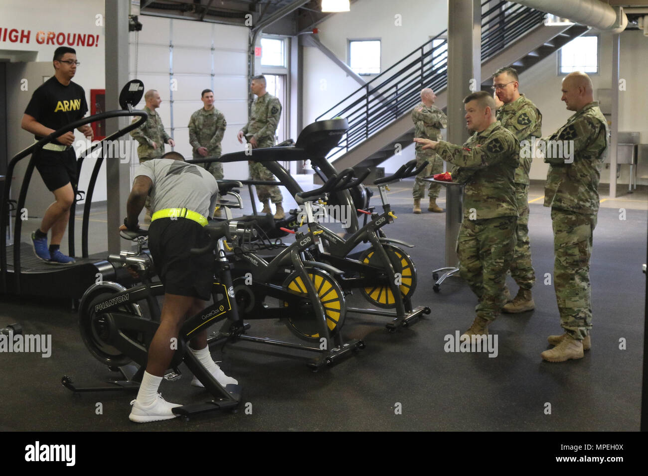 Bayonet warrior athlete program hi-res stock photography and images - Alamy