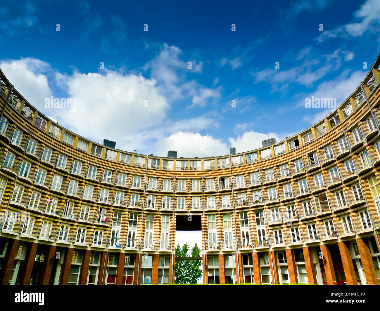 Circular residential building in Ertshaven, Amsterdam's Eastern ...