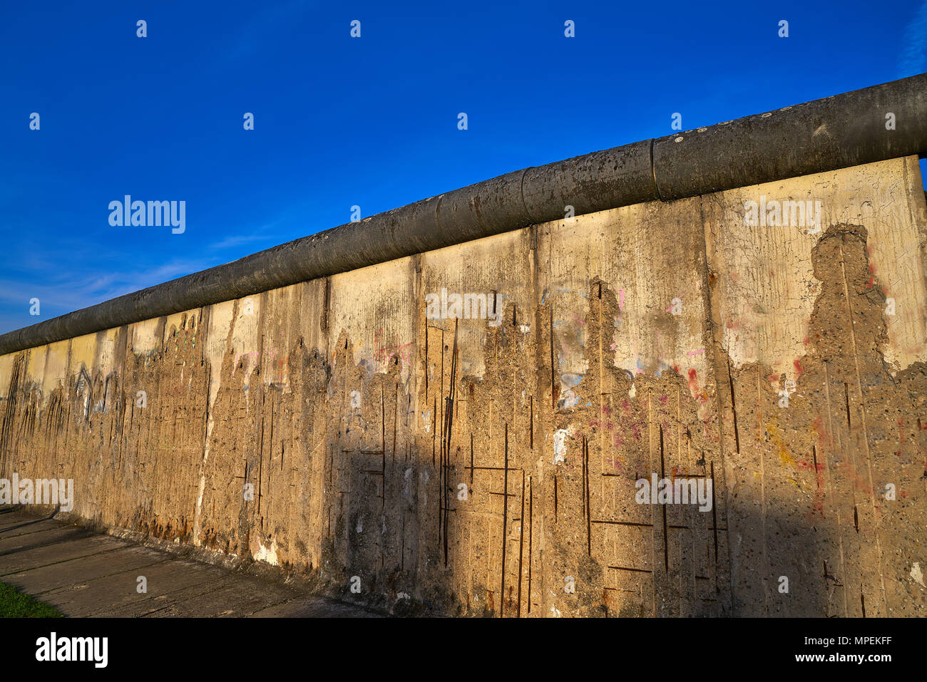 Berlin Wall memorial in Germany Berliner Mauer Stock Photo - Alamy