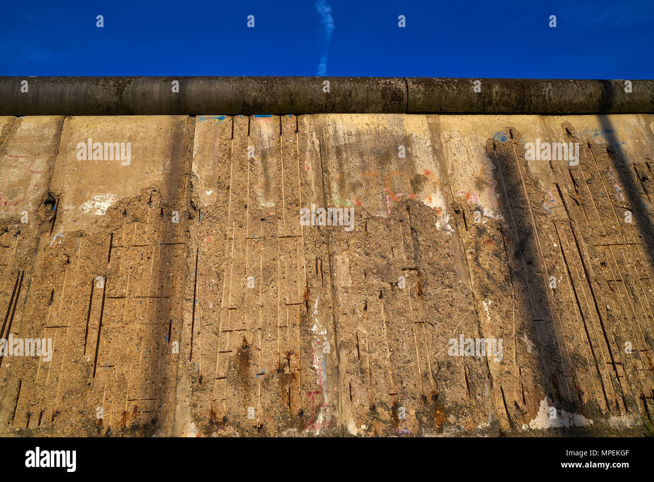 Berlin Wall memorial in Germany Berliner Mauer Stock Photo - Alamy