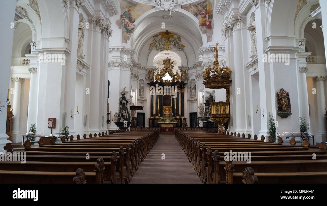 Kirchenschiff hi-res stock photography and images - Alamy