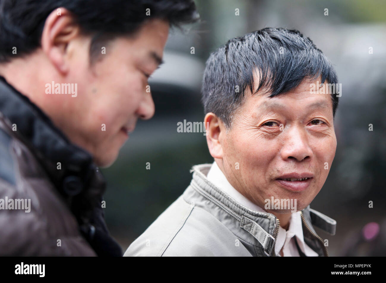 Old chinese men hi-res stock photography and images - Alamy