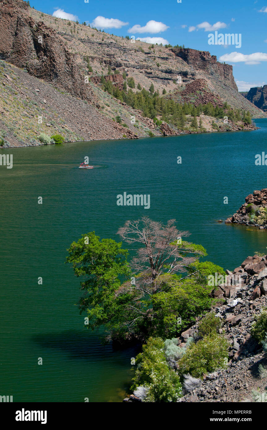 Lake Billy Chinook, Cove Palisades State Park, Oregon Stock Photo - Alamy