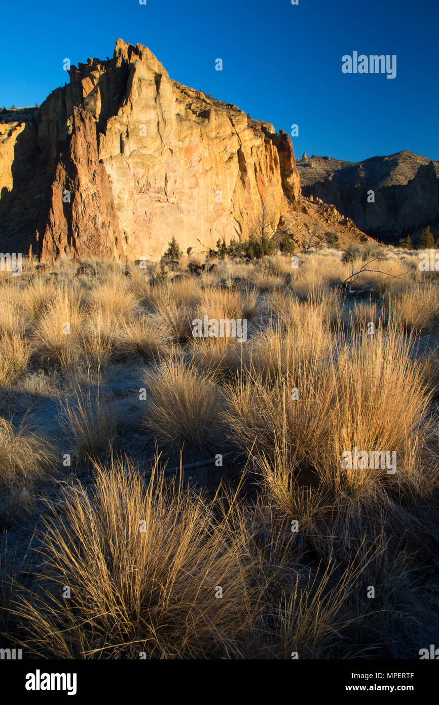 Rimrock hiking trail hi-res stock photography and images - Alamy