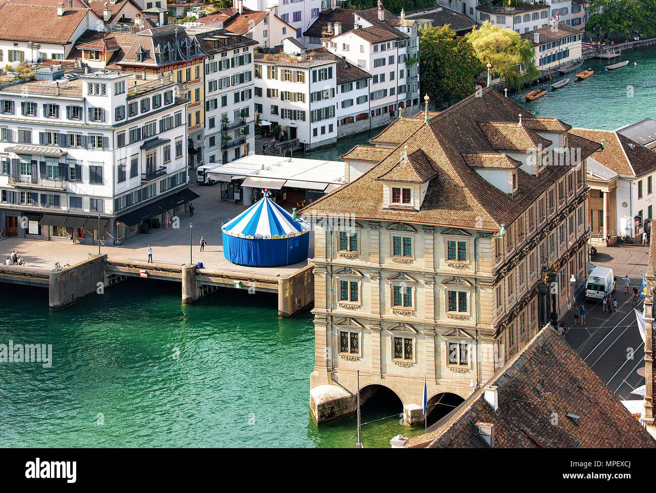 Switzerland zurich rathaus city hall hi-res stock photography and ...