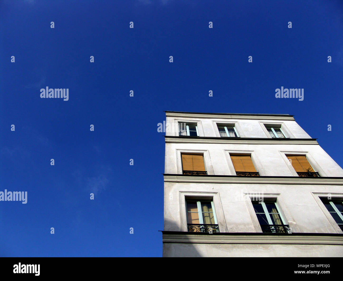 PARIS FRANCE - PARIS WINDOWS AND FACADES - PARISIAN BUILDINGS AND ...