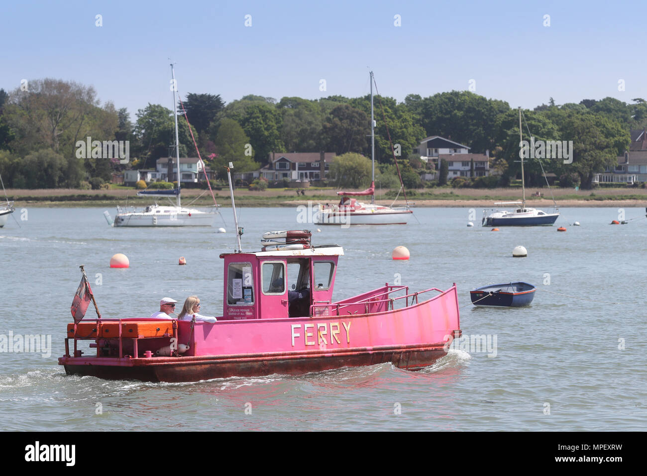 Hamble to Warsash ferry on the River Hamble Stock Photo - Alamy