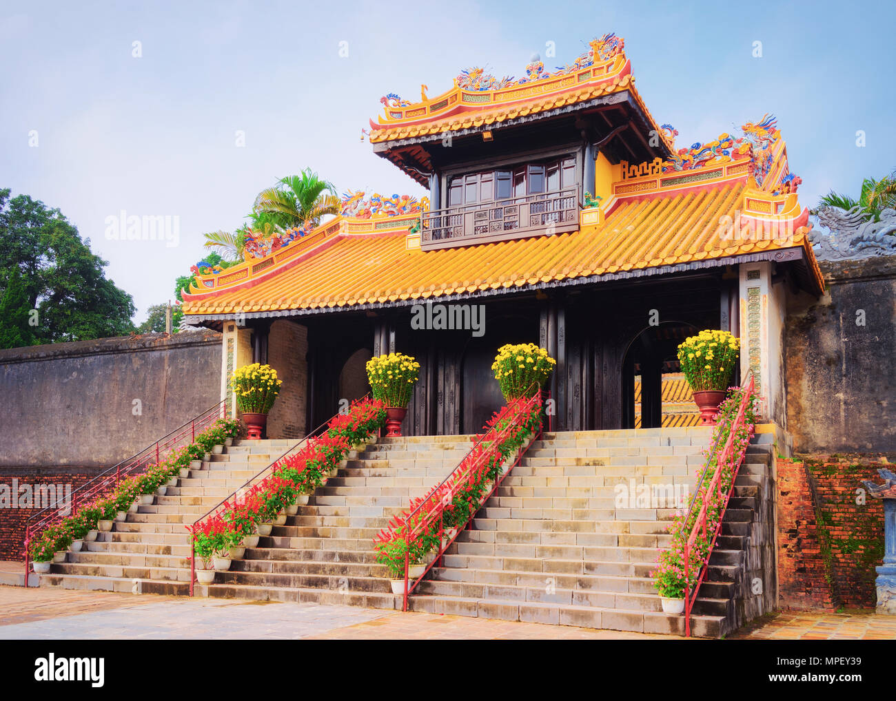 Ming mang royal tomb hi-res stock photography and images - Alamy