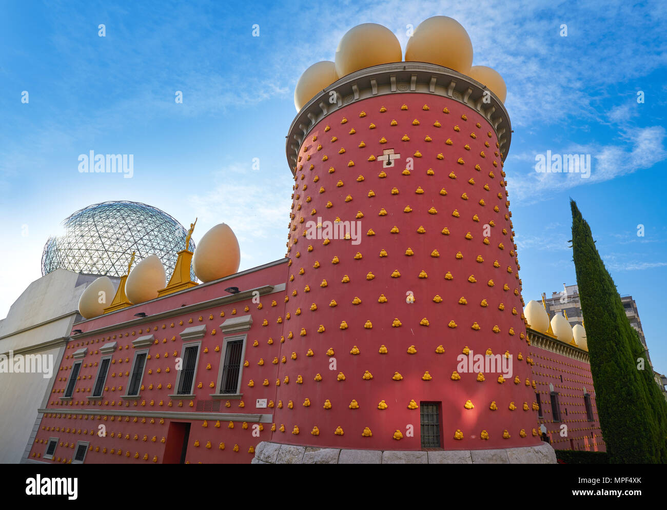 Salvador dali museum hi-res stock photography and images - Alamy