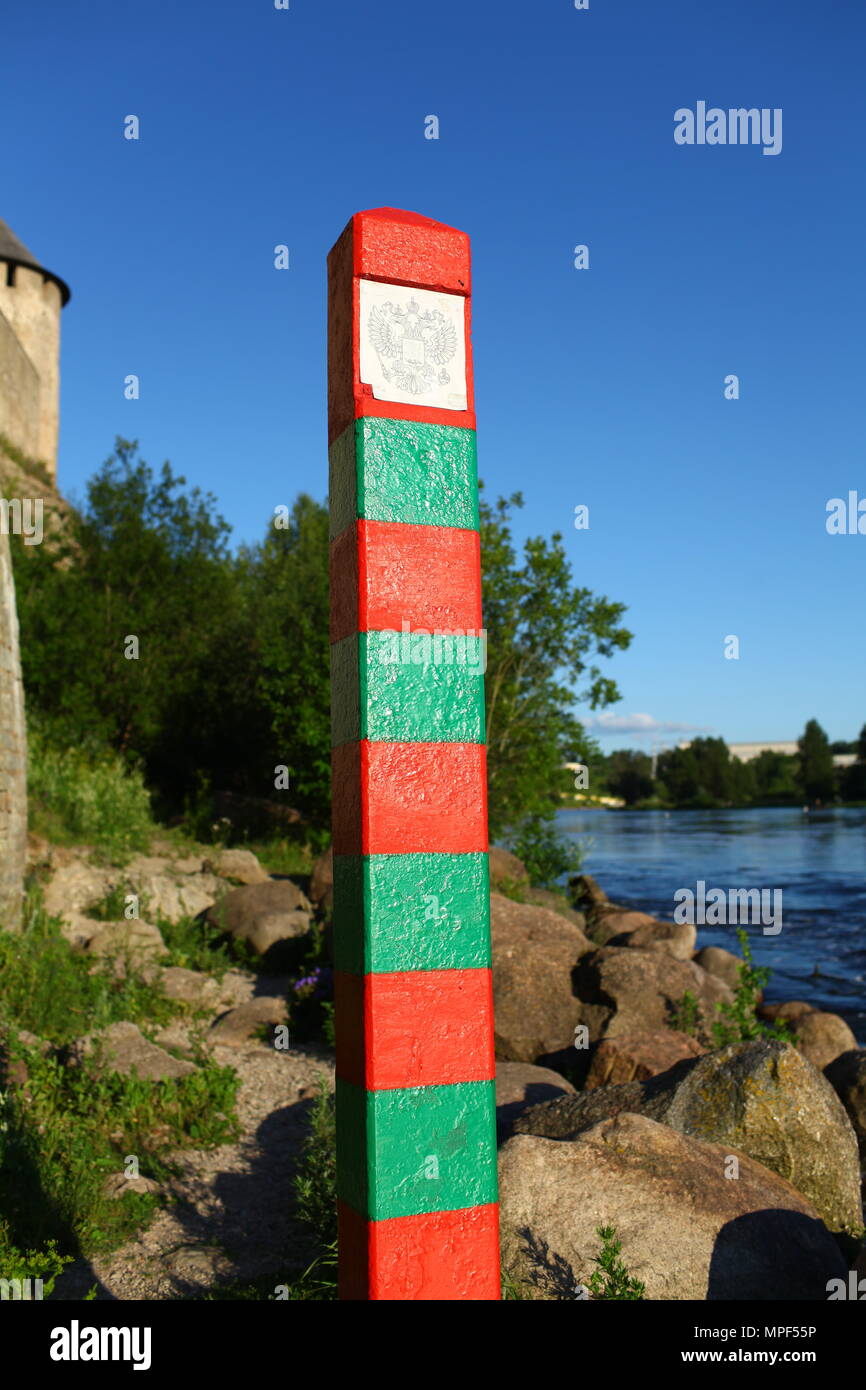 Border pillar hi-res stock photography and images - Alamy