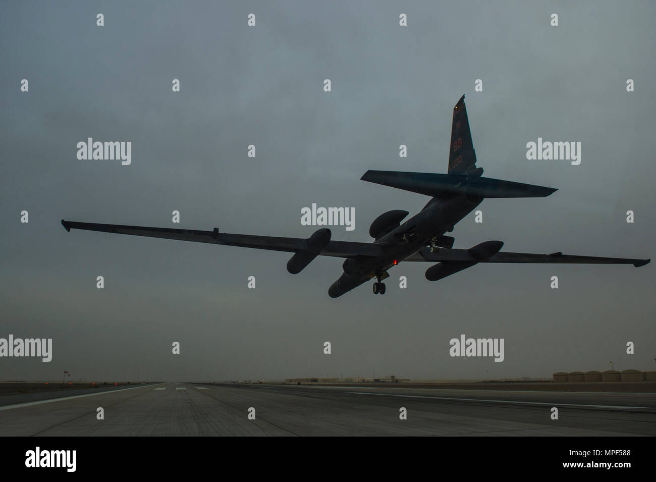 After night reconnaissance mission hi-res stock photography and images ...