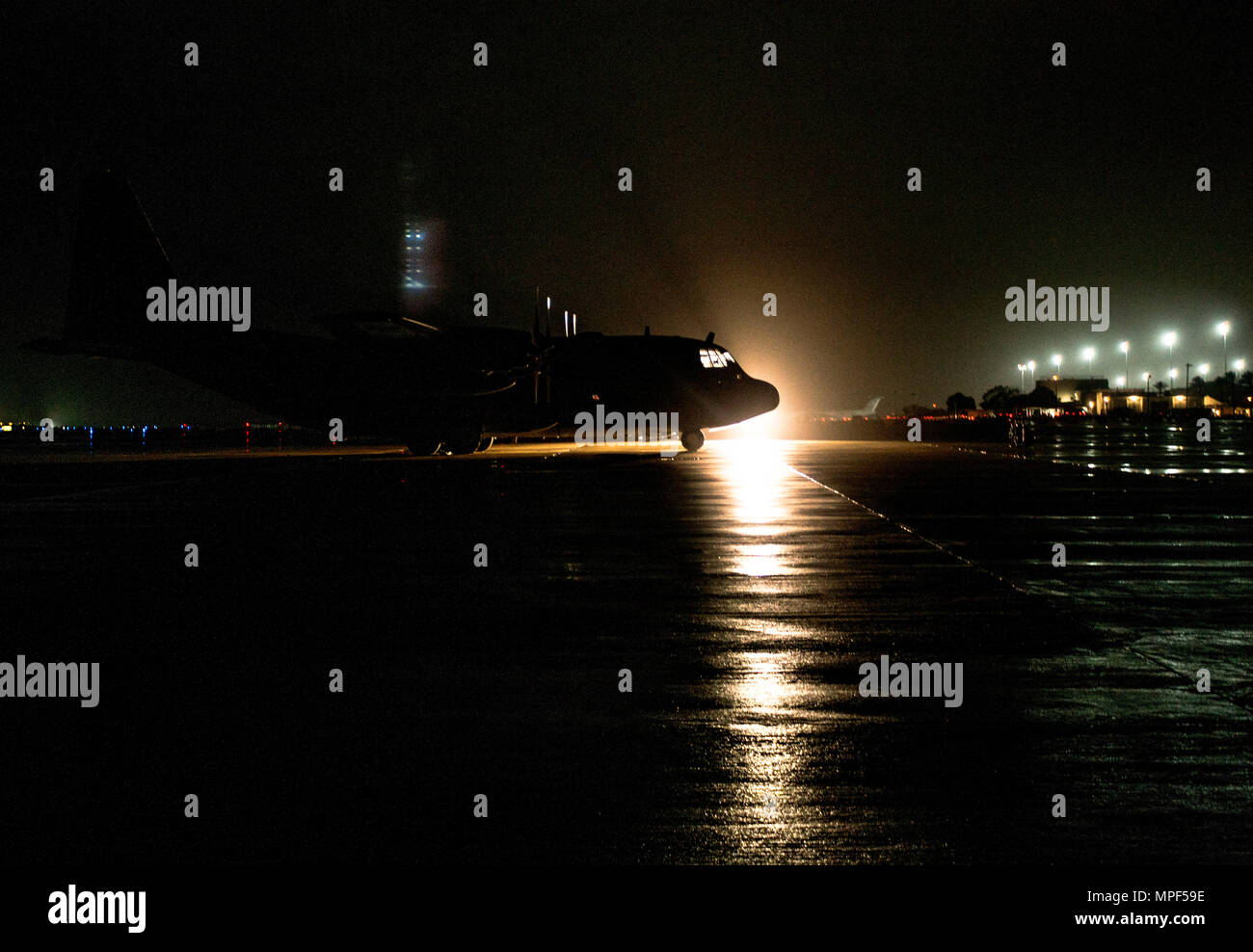 (U.S. Air Force photo by Senior Master Sgt. Kevin Wallace/RELEASED ...