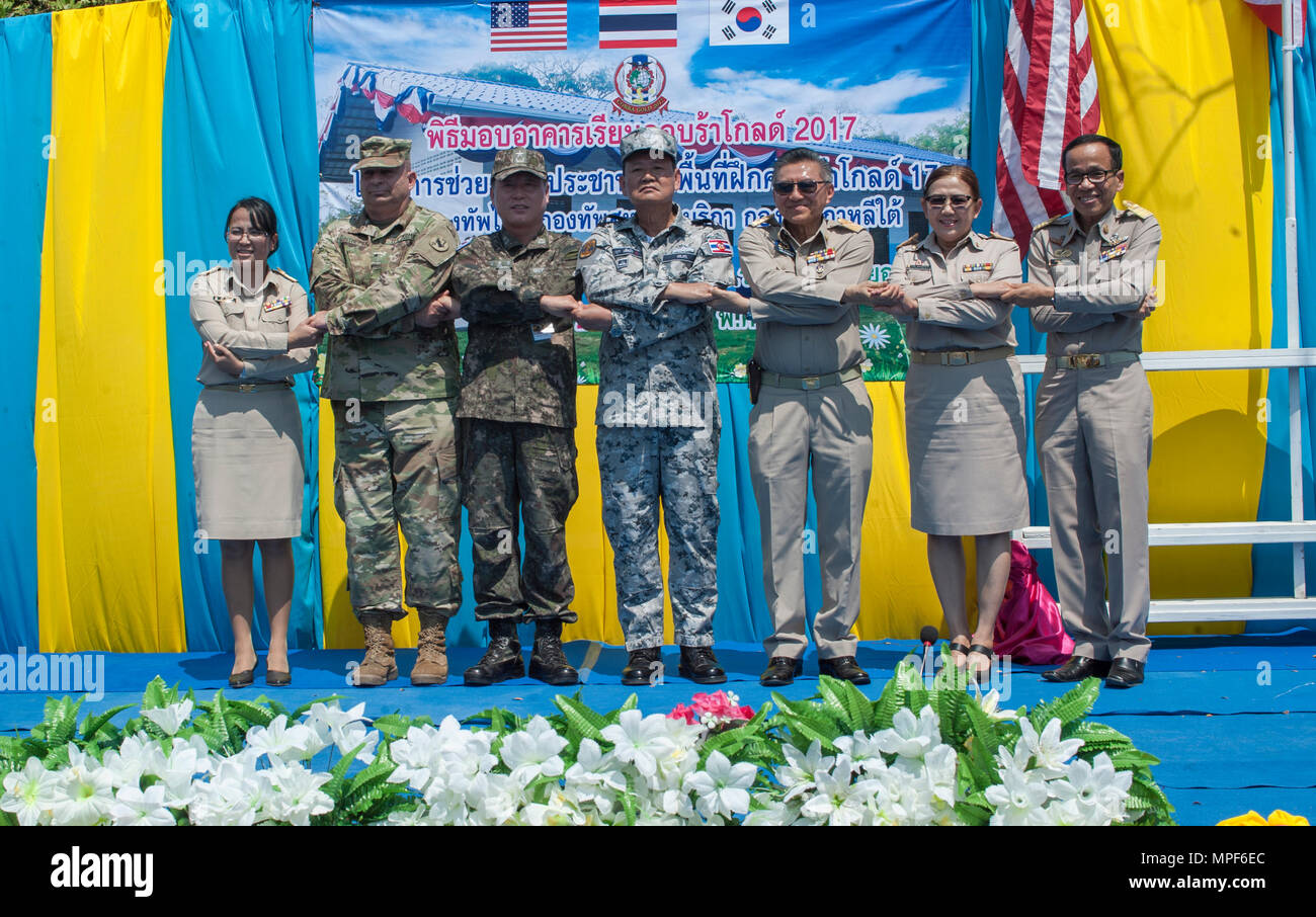 Commander in chief of the royal thai navy hi-res stock photography and ...